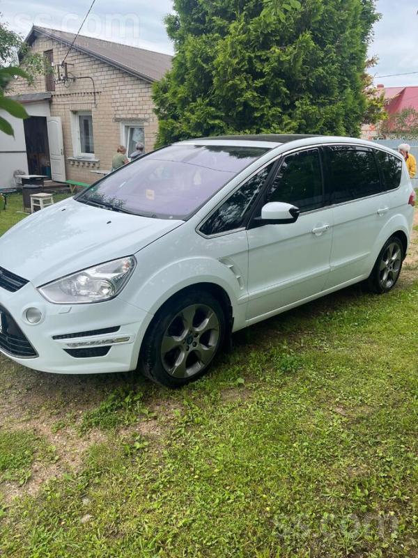 White Ford S-Max 2011 in Daugavpils, with an engine capacity of 2.20 L and mileage of 292 thousand km for 6000 €, photo 3 on AUTOMOTO.COM.LV