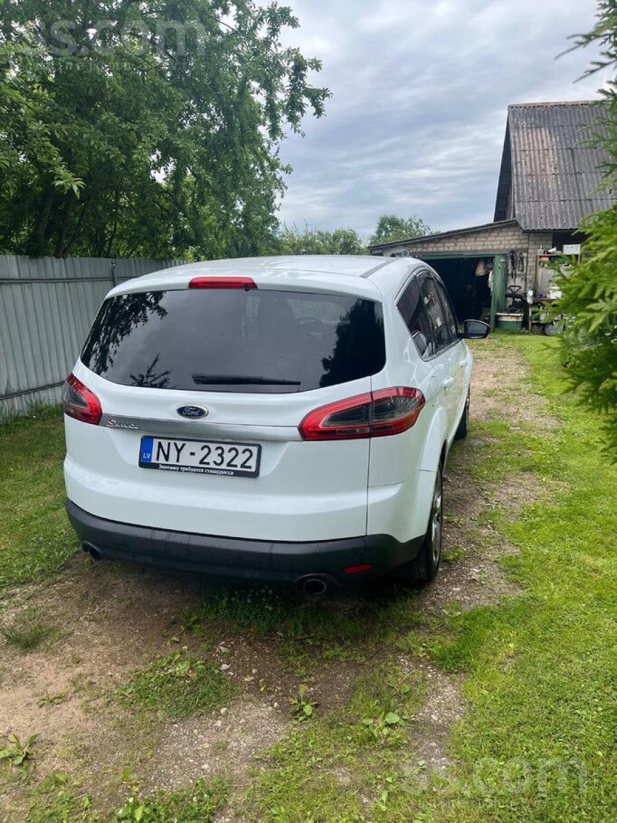 White Ford S-Max 2011 in Daugavpils, with an engine capacity of 2.20 L and mileage of 292 thousand km for 6000 €, photo 6 on AUTOMOTO.COM.LV