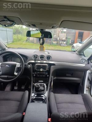 White Ford S-Max 2011 in Daugavpils, with an engine capacity of 2.20 L and mileage of 292 thousand km for 6000 €, photo 14 on AUTOMOTO.COM.LV