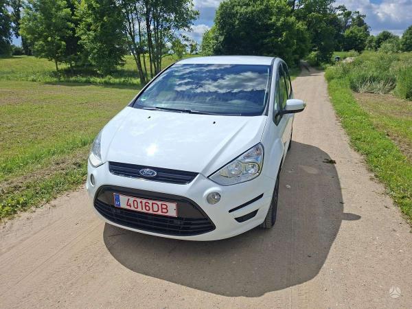 Balts Ford S-Max 2011 Birštonas, ar dzinēja tilpumu 2.00 L un nobraukumu 244 tūkst. km par 4400 €, foto 1 vietnē AUTOMOTO.COM.LV