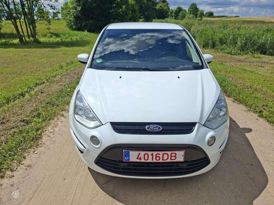 Balts Ford S-Max 2011 Birštonas, ar dzinēja tilpumu 2.00 L un nobraukumu 244 tūkst. km par 4400 €, foto 4 vietnē AUTOMOTO.COM.LV