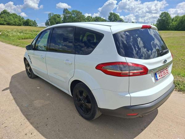 Balts Ford S-Max 2011 Birštonas, ar dzinēja tilpumu 2.00 L un nobraukumu 244 tūkst. km par 4400 €, foto 8 vietnē AUTOMOTO.COM.LV