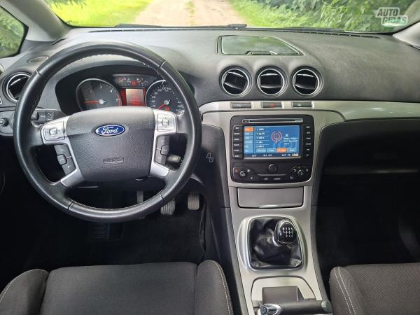 Balts Ford S-Max 2011 Birštonas, ar dzinēja tilpumu 2.00 L un nobraukumu 244 tūkst. km par 4400 €, foto 8 vietnē AUTOMOTO.COM.LV