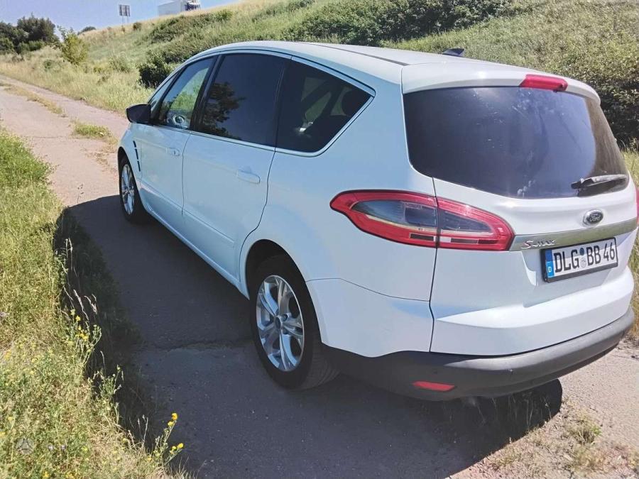 Balts Ford S-Max 2011 Šauļi, ar dzinēja tilpumu 2.00 L un nobraukumu 310 tūkst. km par 3900 €, foto 8 vietnē AUTOMOTO.COM.LV