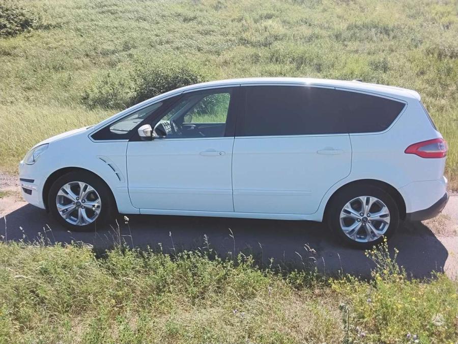 Balts Ford S-Max 2011 Šauļi, ar dzinēja tilpumu 2.00 L un nobraukumu 310 tūkst. km par 3900 €, foto 9 vietnē AUTOMOTO.COM.LV