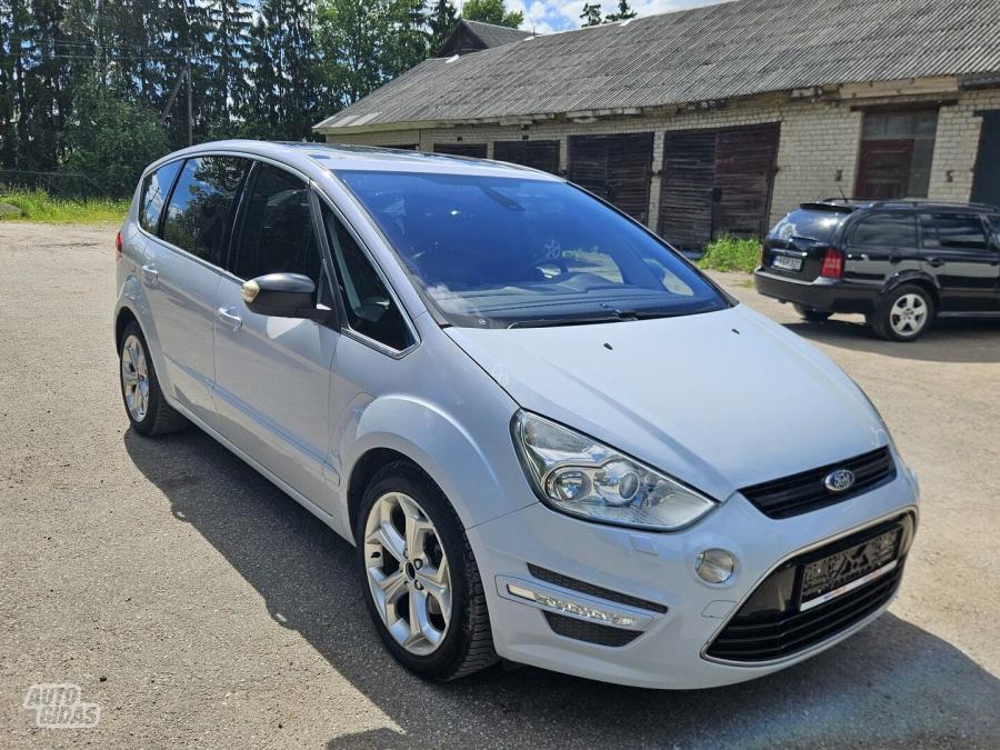 Balts Ford S-Max 2011 Širvintos, ar dzinēja tilpumu 2.00 L un nobraukumu 255 tūkst. km par 4750 €, foto 4 vietnē AUTOMOTO.COM.LV