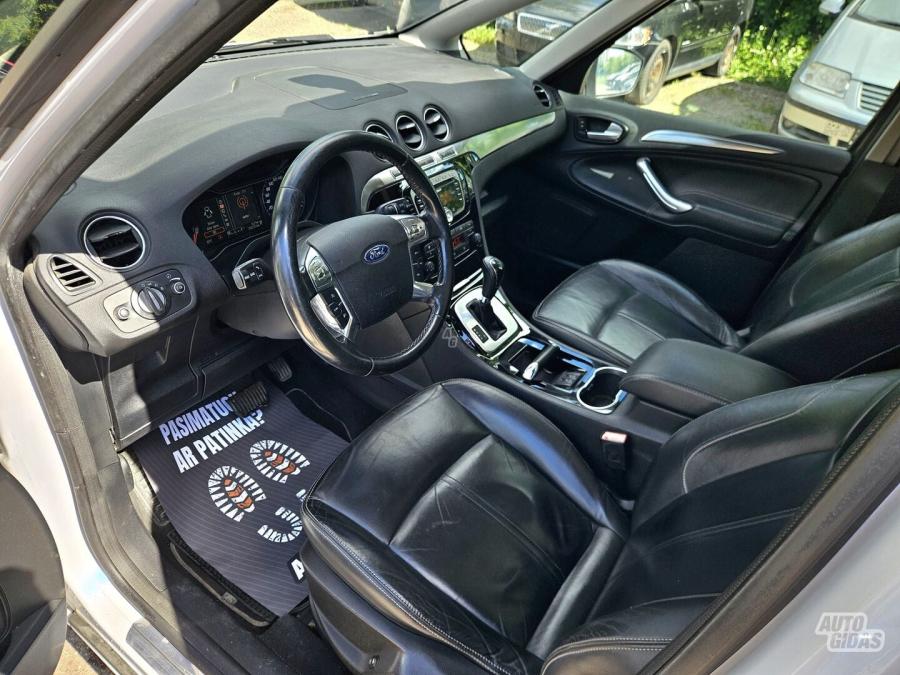 Balts Ford S-Max 2011 Širvintos, ar dzinēja tilpumu 2.00 L un nobraukumu 255 tūkst. km par 4750 €, foto 8 vietnē AUTOMOTO.COM.LV