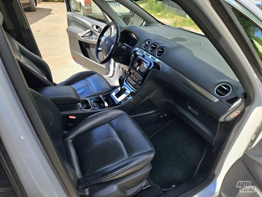 Balts Ford S-Max 2011 Širvintos, ar dzinēja tilpumu 2.00 L un nobraukumu 255 tūkst. km par 4750 €, foto 11 vietnē AUTOMOTO.COM.LV