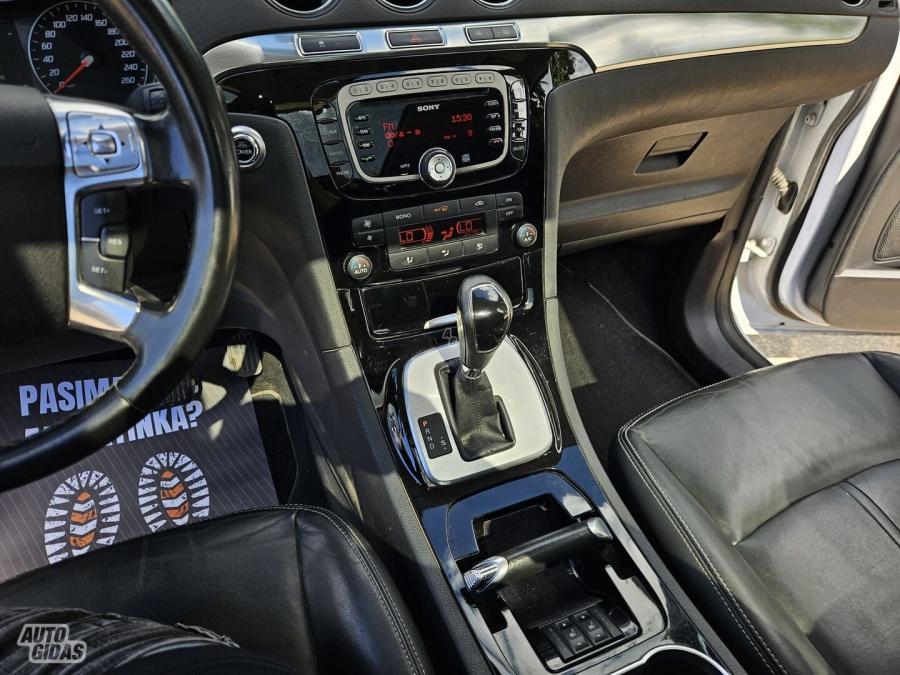 Balts Ford S-Max 2011 Širvintos, ar dzinēja tilpumu 2.00 L un nobraukumu 255 tūkst. km par 4750 €, foto 14 vietnē AUTOMOTO.COM.LV