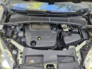 Balts Ford S-Max 2011 Širvintos, ar dzinēja tilpumu 2.00 L un nobraukumu 255 tūkst. km par 4750 €, foto 22 vietnē AUTOMOTO.COM.LV