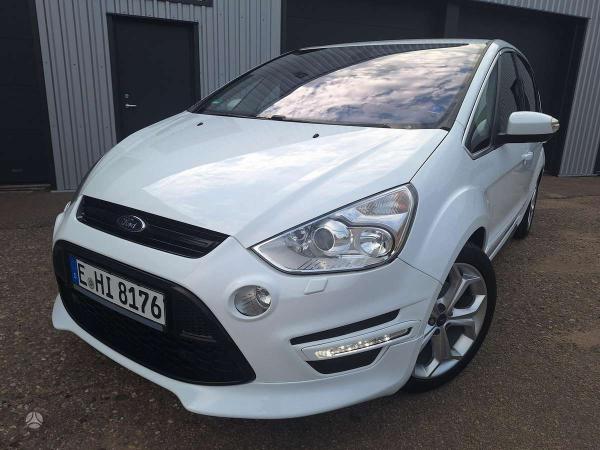 White Ford S-Max 2011 in Jonava, with an engine capacity of 2.00 L and mileage of 298 thousand km for 5300 €, photo 1 on AUTOMOTO.COM.LV