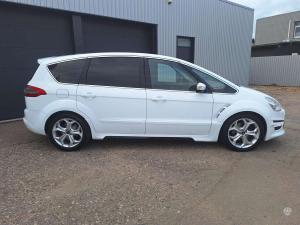 Balts Ford S-Max 2011 Jonava, ar dzinēja tilpumu 2.00 L un nobraukumu 298 tūkst. km par 5300 €, foto 4 vietnē AUTOMOTO.COM.LV