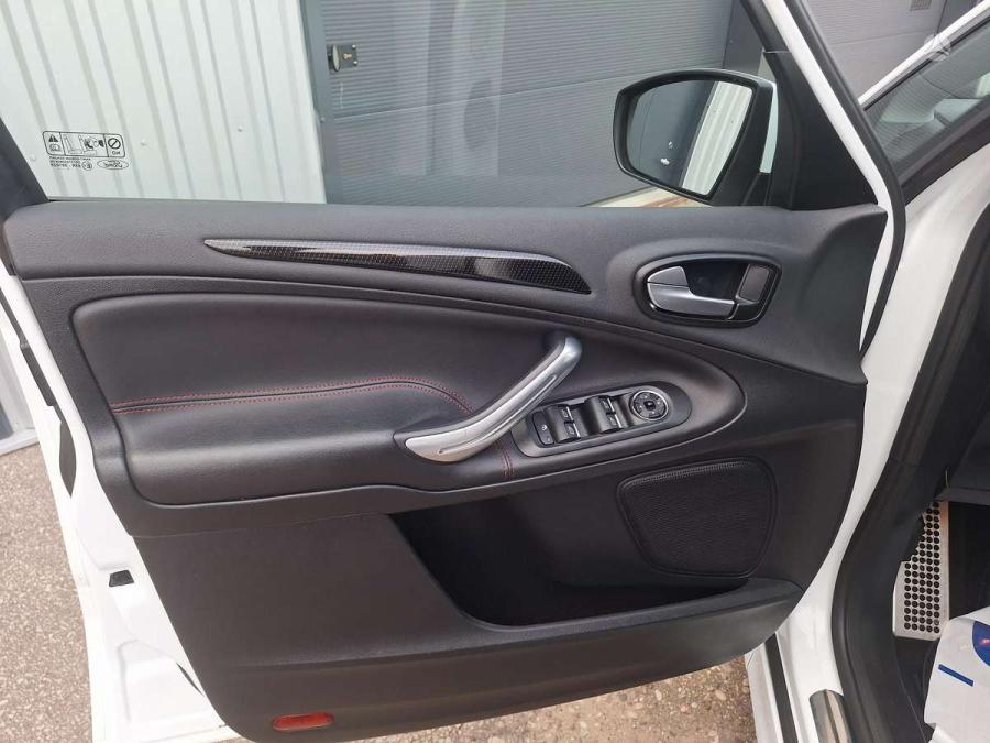 Balts Ford S-Max 2011 Jonava, ar dzinēja tilpumu 2.00 L un nobraukumu 298 tūkst. km par 5300 €, foto 21 vietnē AUTOMOTO.COM.LV