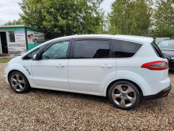 Balts Ford S-Max 2011 Daugavpils, ar dzinēja tilpumu 2.20 L un nobraukumu 294 tūkst. km par 5500 €, foto 4 vietnē AUTOMOTO.COM.LV