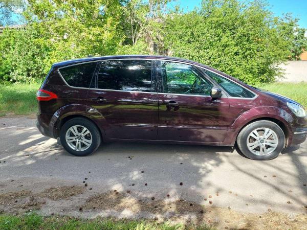 White Ford S-Max 2011 in Radviliskis, with an engine capacity of 2.00 L and mileage of 288 thousand km for 4350 €, photo 2 on AUTOMOTO.COM.LV