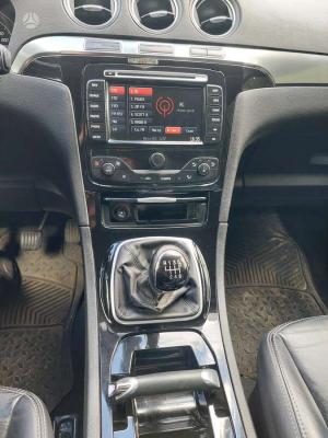 White Ford S-Max 2011 in Radviliskis, with an engine capacity of 2.00 L and mileage of 288 thousand km for 4350 €, photo 15 on AUTOMOTO.COM.LV