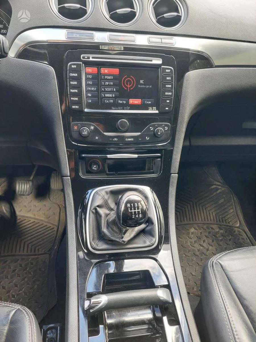 White Ford S-Max 2011 in Radviliskis, with an engine capacity of 2.00 L and mileage of 288 thousand km for 4350 €, photo 15 on AUTOMOTO.COM.LV