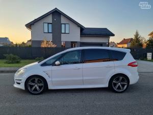 White Ford S-Max 2011 in Panevezys, with an engine capacity of 2.20 L and mileage of 270 thousand km for 5900 €, photo 3 on AUTOMOTO.COM.LV