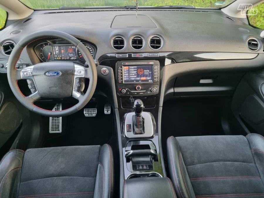 White Ford S-Max 2011 in Panevezys, with an engine capacity of 2.20 L and mileage of 270 thousand km for 5900 €, photo 11 on AUTOMOTO.COM.LV