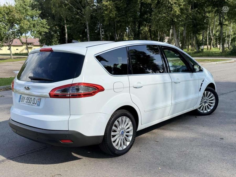 Balts Ford S-Max 2011 Tauragė, ar dzinēja tilpumu 2.00 L un nobraukumu 258 tūkst. km par 5999 €, foto 4 vietnē AUTOMOTO.COM.LV