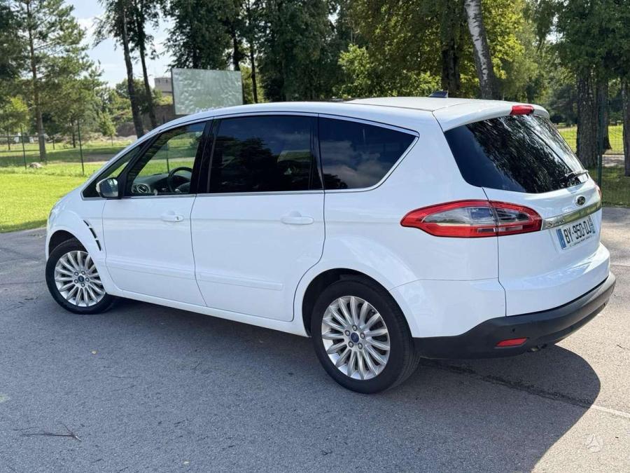 Balts Ford S-Max 2011 Tauragė, ar dzinēja tilpumu 2.00 L un nobraukumu 258 tūkst. km par 5999 €, foto 6 vietnē AUTOMOTO.COM.LV