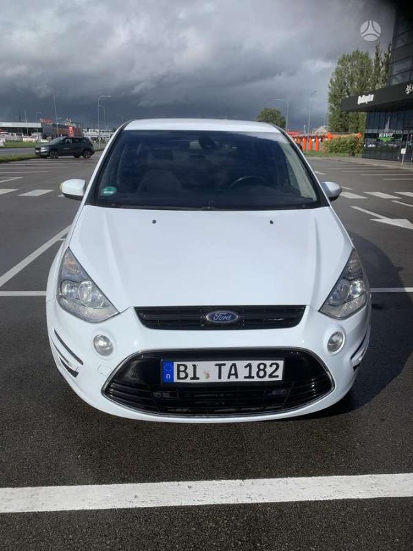 Ford S-Max 2011 KauÅa vietnÄ Balts Ford S-Max 2011 KauÅa, ar dzinÄja tilpumu 2.00 L un nobraukumu 244 tÅ«kst. km par 4650 ā¬, foto 7 vietnÄ AUTOMOTO.COM.LV