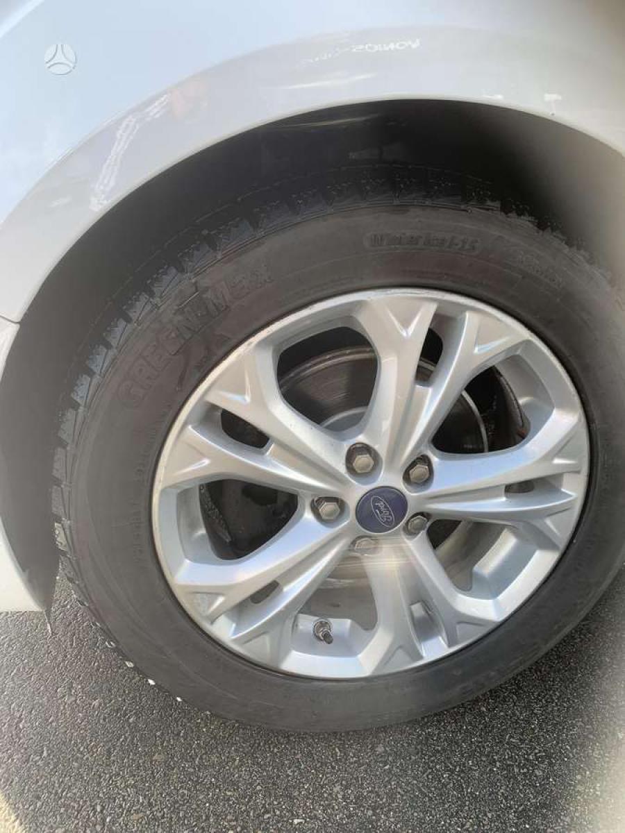 Balts Ford S-Max 2011 Kauņa, ar dzinēja tilpumu 2.00 L un nobraukumu 244 tūkst. km par 4650 €, foto 24 vietnē AUTOMOTO.COM.LV