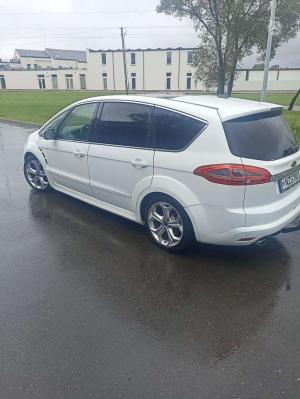 White Ford S-Max 2011 in Jonava, with an engine capacity of 2.18 L and mileage of 270 thousand km for 6750 €, photo  on AUTOMOTO.COM.LV
