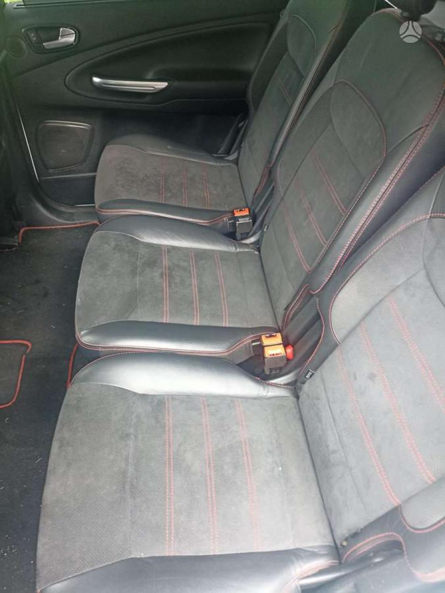 Balts Ford S-Max 2011 Jonava, ar dzinēja tilpumu 2.18 L un nobraukumu 270 tūkst. km par 6750 €, foto 9 vietnē AUTOMOTO.COM.LV