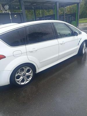 Balts Ford S-Max 2011 Jonava, ar dzinēja tilpumu 2.18 L un nobraukumu 270 tūkst. km par 6750 €, foto 15 vietnē AUTOMOTO.COM.LV
