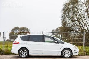 White Ford S-Max 2011 in Riga, with an engine capacity of 2.00 L and mileage of 407 thousand km for 5390 €, photo 6 on AUTOMOTO.COM.LV