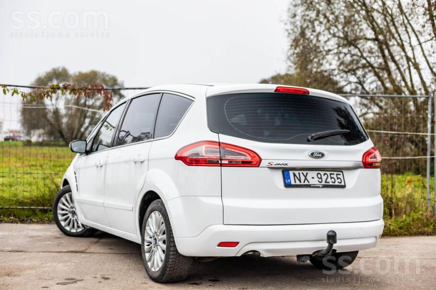 White Ford S-Max 2011 in Riga, with an engine capacity of 2.00 L and mileage of 407 thousand km for 5390 €, photo 7 on AUTOMOTO.COM.LV