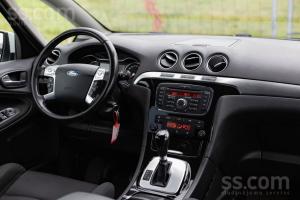 White Ford S-Max 2011 in Riga, with an engine capacity of 2.00 L and mileage of 407 thousand km for 5390 €, photo 26 on AUTOMOTO.COM.LV