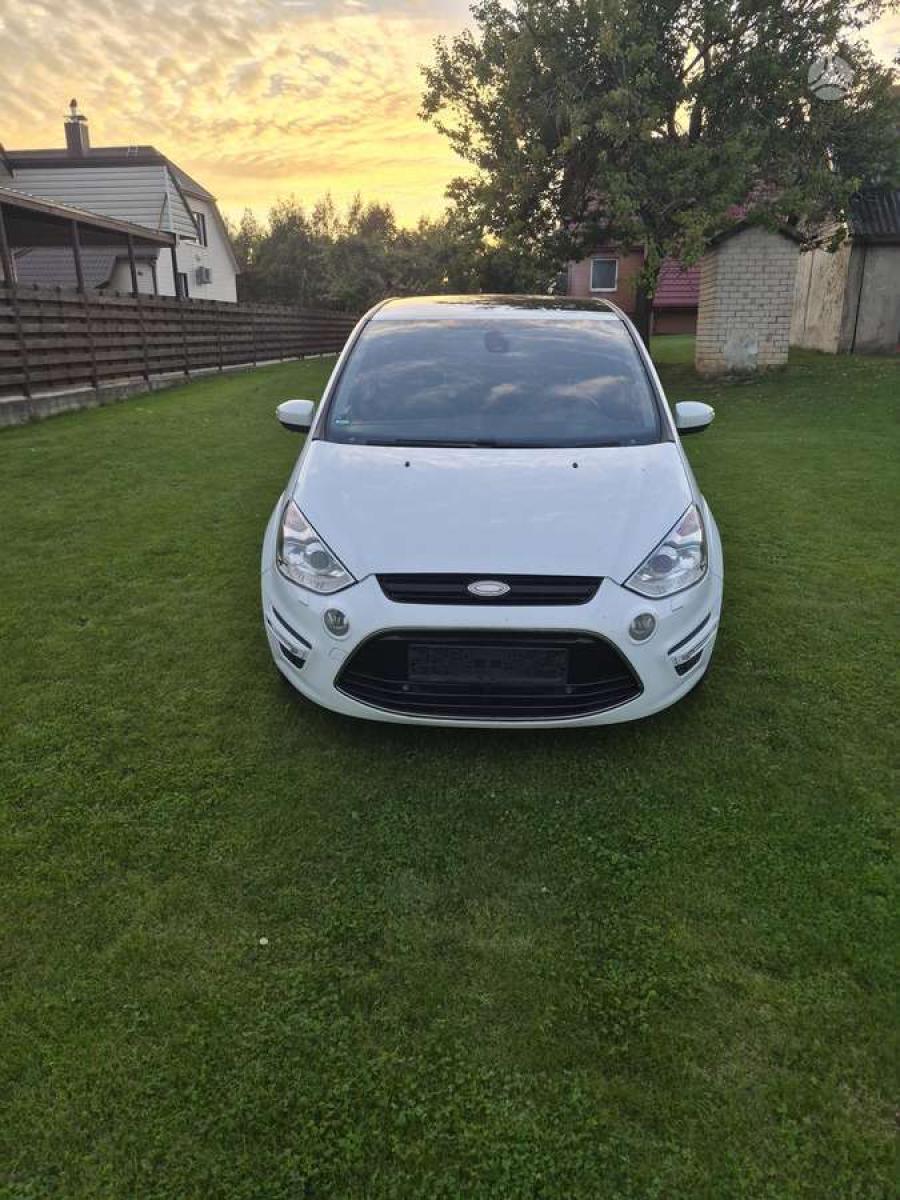 Balts Ford S-Max 2011 Marijampole, ar dzinēja tilpumu 2.00 L un nobraukumu 321 tūkst. km par 4350 €, foto 3 vietnē AUTOMOTO.COM.LV