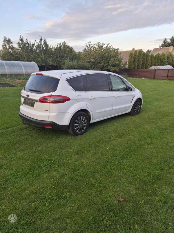 Balts Ford S-Max 2011 Marijampole, ar dzinēja tilpumu 2.00 L un nobraukumu 321 tūkst. km par 4350 €, foto 6 vietnē AUTOMOTO.COM.LV
