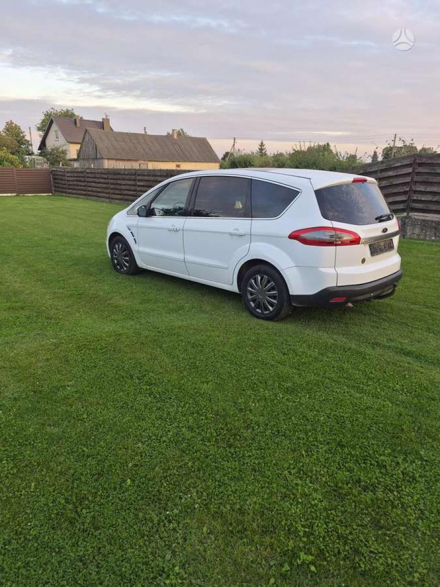 Balts Ford S-Max 2011 Marijampole, ar dzinēja tilpumu 2.00 L un nobraukumu 321 tūkst. km par 4350 €, foto 8 vietnē AUTOMOTO.COM.LV