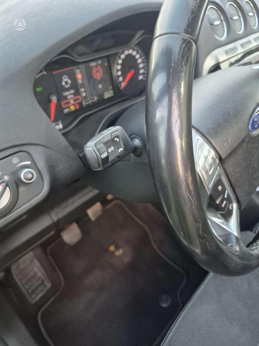 Balts Ford S-Max 2011 Marijampole, ar dzinēja tilpumu 2.00 L un nobraukumu 321 tūkst. km par 4350 €, foto 17 vietnē AUTOMOTO.COM.LV