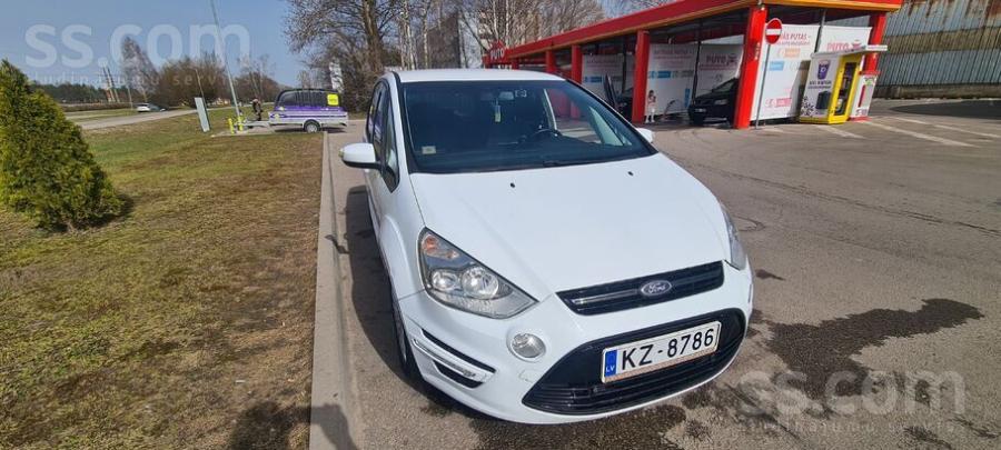 White Ford S-Max 2012 in Riga, with an engine capacity of 2.00 L and mileage of 300 thousand km for 2500 €, photo 2 on AUTOMOTO.COM.LV