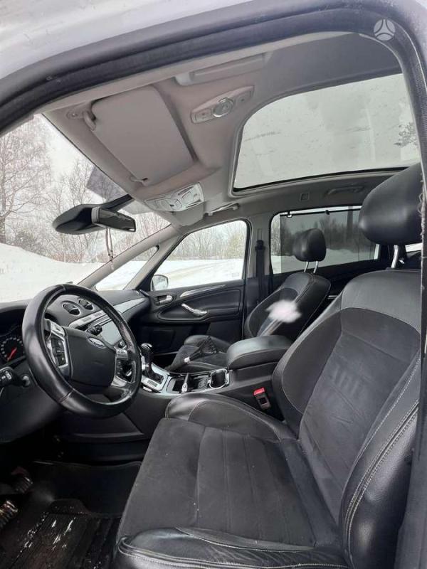 Balts Ford S-Max 2012 Viļņa, ar dzinēja tilpumu 2.20 L un nobraukumu 307 tūkst. km par 5800 €, foto 7 vietnē AUTOMOTO.COM.LV
