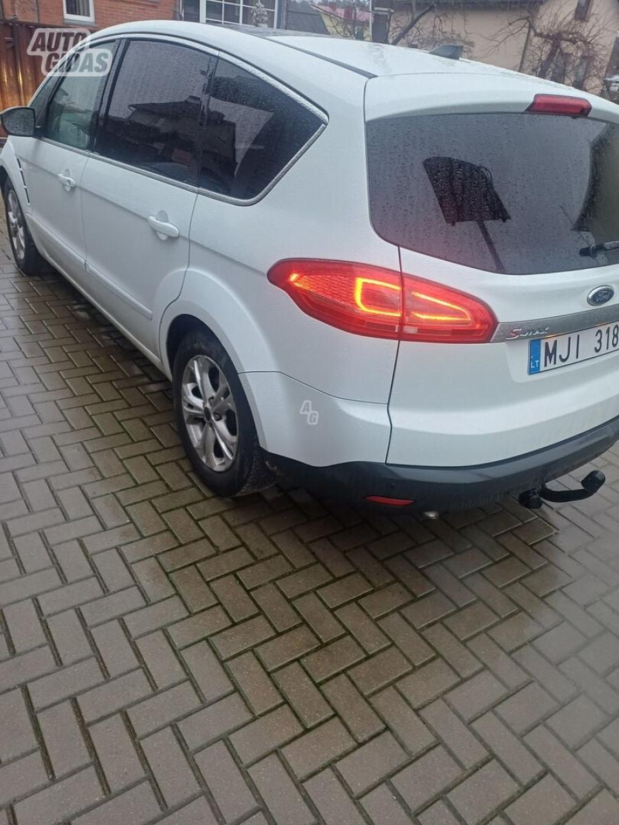 White Ford S-Max 2012 in Klaipeda, with an engine capacity of 2.00 L and mileage of 300 thousand km for 3900 €, photo 6 on AUTOMOTO.COM.LV