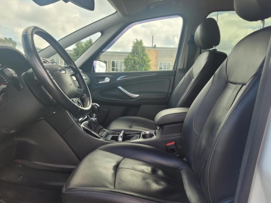 Balts Ford S-Max 2012 Rīga, ar dzinēja tilpumu 2.00 L un nobraukumu 303 tūkst. km par 6300 €, foto 9 vietnē AUTOMOTO.COM.LV
