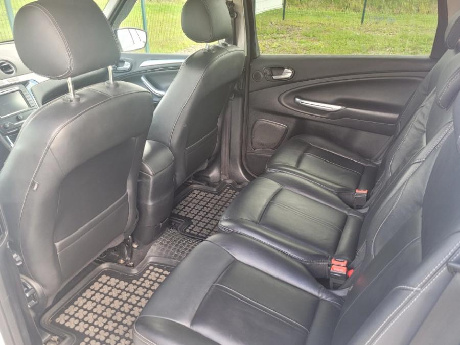 Balts Ford S-Max 2012 Rīga, ar dzinēja tilpumu 2.00 L un nobraukumu 303 tūkst. km par 6300 €, foto 10 vietnē AUTOMOTO.COM.LV
