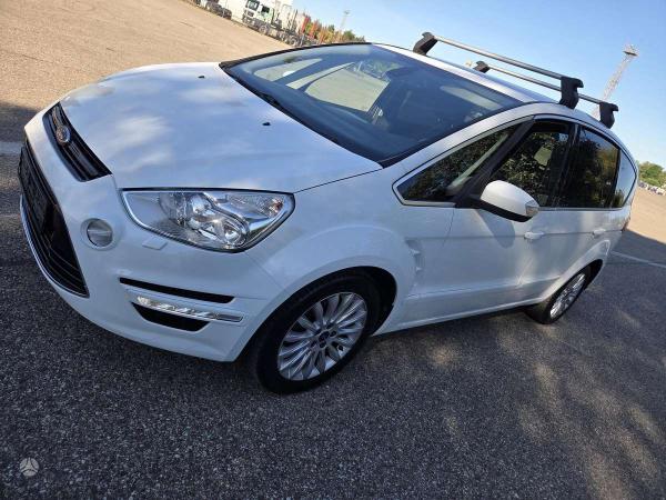 White Ford S-Max 2012 in Marijampole, with an engine capacity of 1.60 L and mileage of 210 thousand km for 5250 €, photo 1 on AUTOMOTO.COM.LV