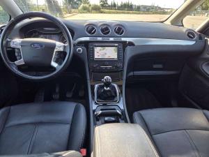 White Ford S-Max 2012 in Marijampole, with an engine capacity of 1.60 L and mileage of 210 thousand km for 5250 €, photo 14 on AUTOMOTO.COM.LV