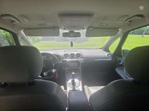 White Ford S-Max 2012 in Kaunas, with an engine capacity of 2.20 L and mileage of 370 thousand km for 2999 €, photo 8 on AUTOMOTO.COM.LV