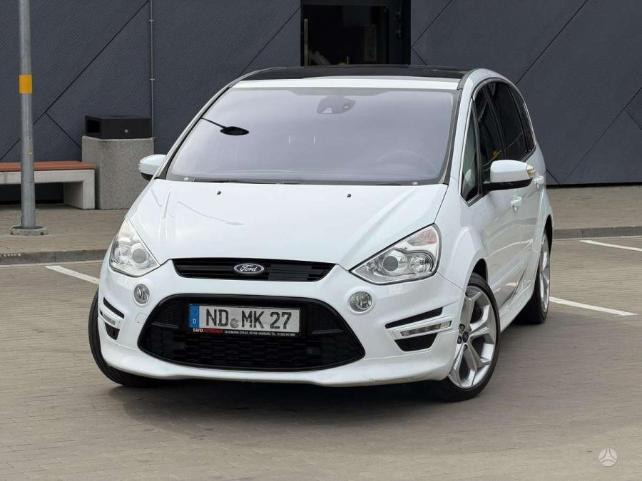 White Ford S-Max 2012 in Jonava, with an engine capacity of 2.20 L and mileage of 267 thousand km for 6500 €, photo 1 on AUTOMOTO.COM.LV