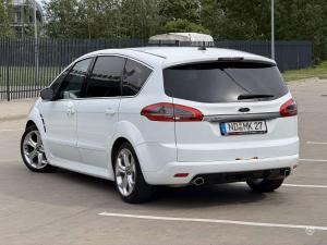 White Ford S-Max 2012 in Jonava, with an engine capacity of 2.20 L and mileage of 267 thousand km for 6500 €, photo 6 on AUTOMOTO.COM.LV