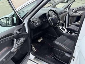 White Ford S-Max 2012 in Jonava, with an engine capacity of 2.20 L and mileage of 267 thousand km for 6500 €, photo 18 on AUTOMOTO.COM.LV