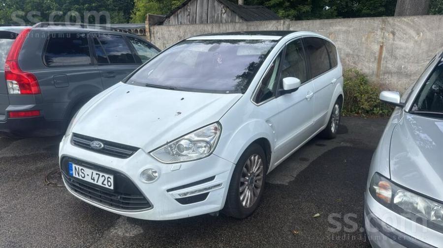 White Ford S-Max 2012 in Riga, with an engine capacity of 2.00 L and mileage of 0 thousand km for 4000 €, photo 1 on AUTOMOTO.COM.LV