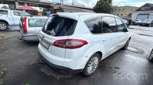 White Ford S-Max 2012 in Riga, with an engine capacity of 2.00 L and mileage of 0 thousand km for 4000 €, photo 4 on AUTOMOTO.COM.LV